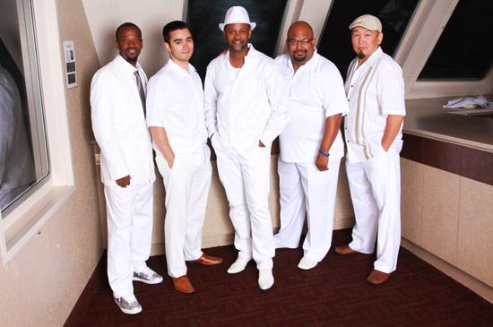 N'Touch at Gerald Albright concert - Zack Poelwijk, Keyboardist